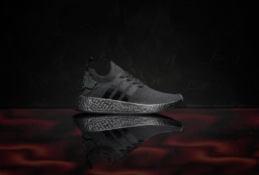 드디어 발매될? 아디다스 오리지널스 NMD R2 트리플 블랙 프리뷰 공개 (adidas Originals NMD R2 ...